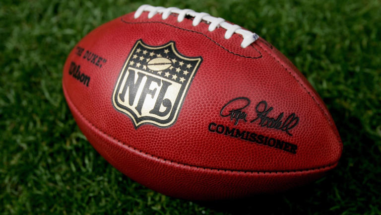 Ex-NFL player convicted in $197 million Medicare fraud scheme