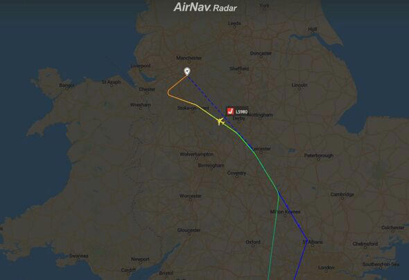 Jet 2 flight from Lanzarote declares emergency over UK as pilot ...