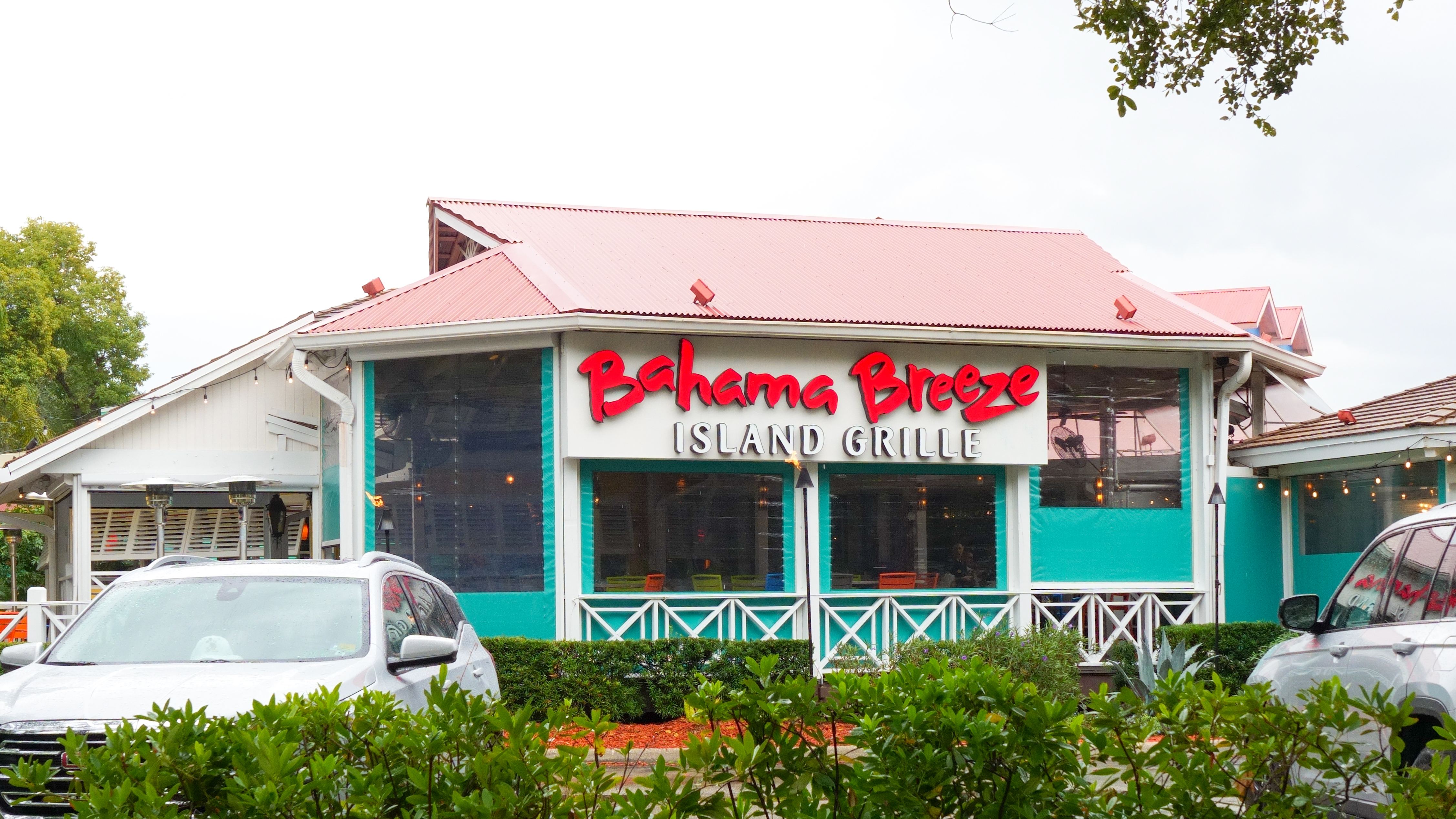 Bahama Breeze to close all locations: Full list