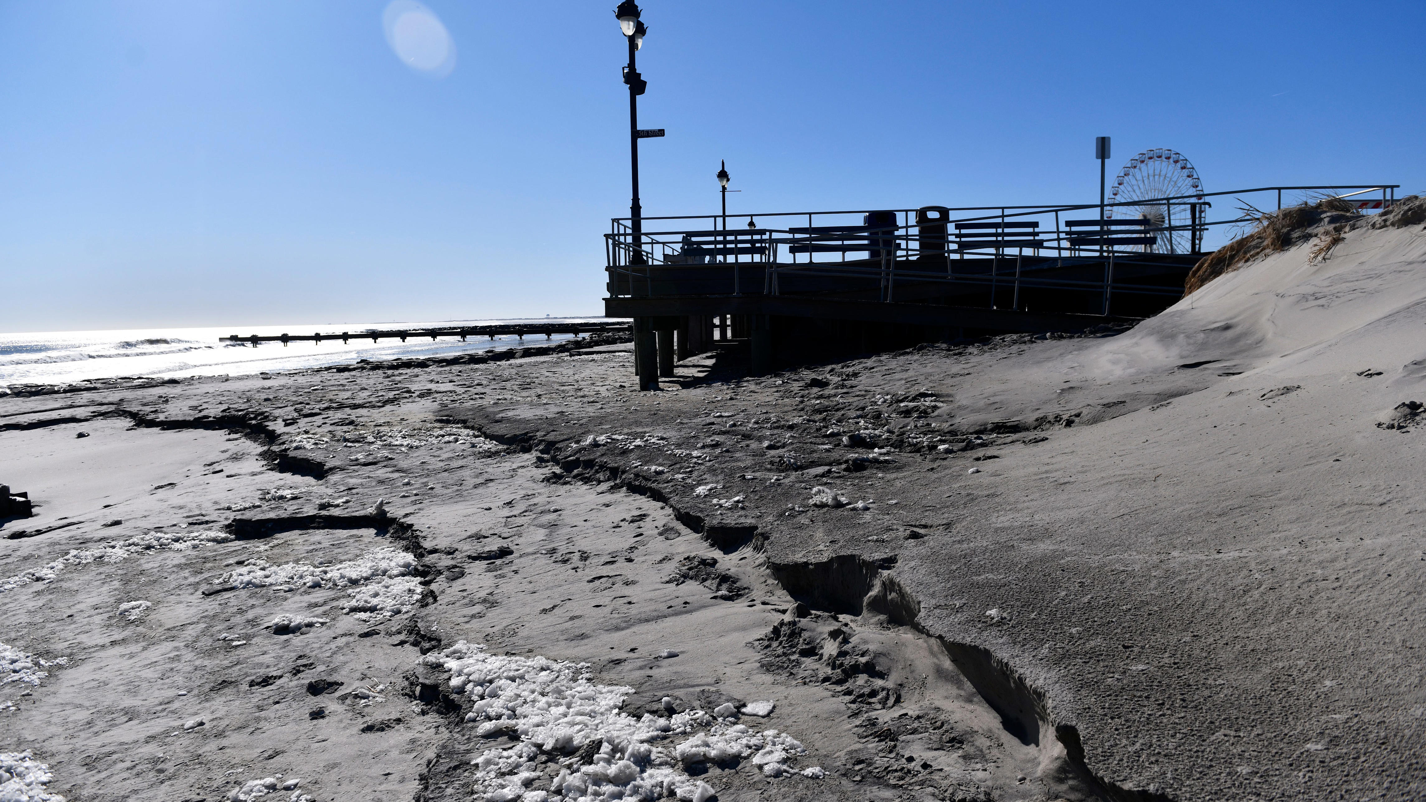 Coast Guard deployed for Jersey Shore rescue, as man remains missing