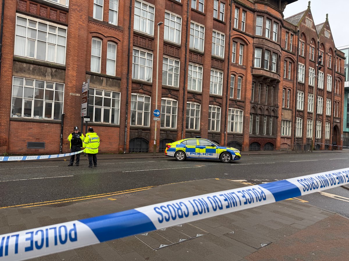 Murder probe launched after student stabbed in Leicester