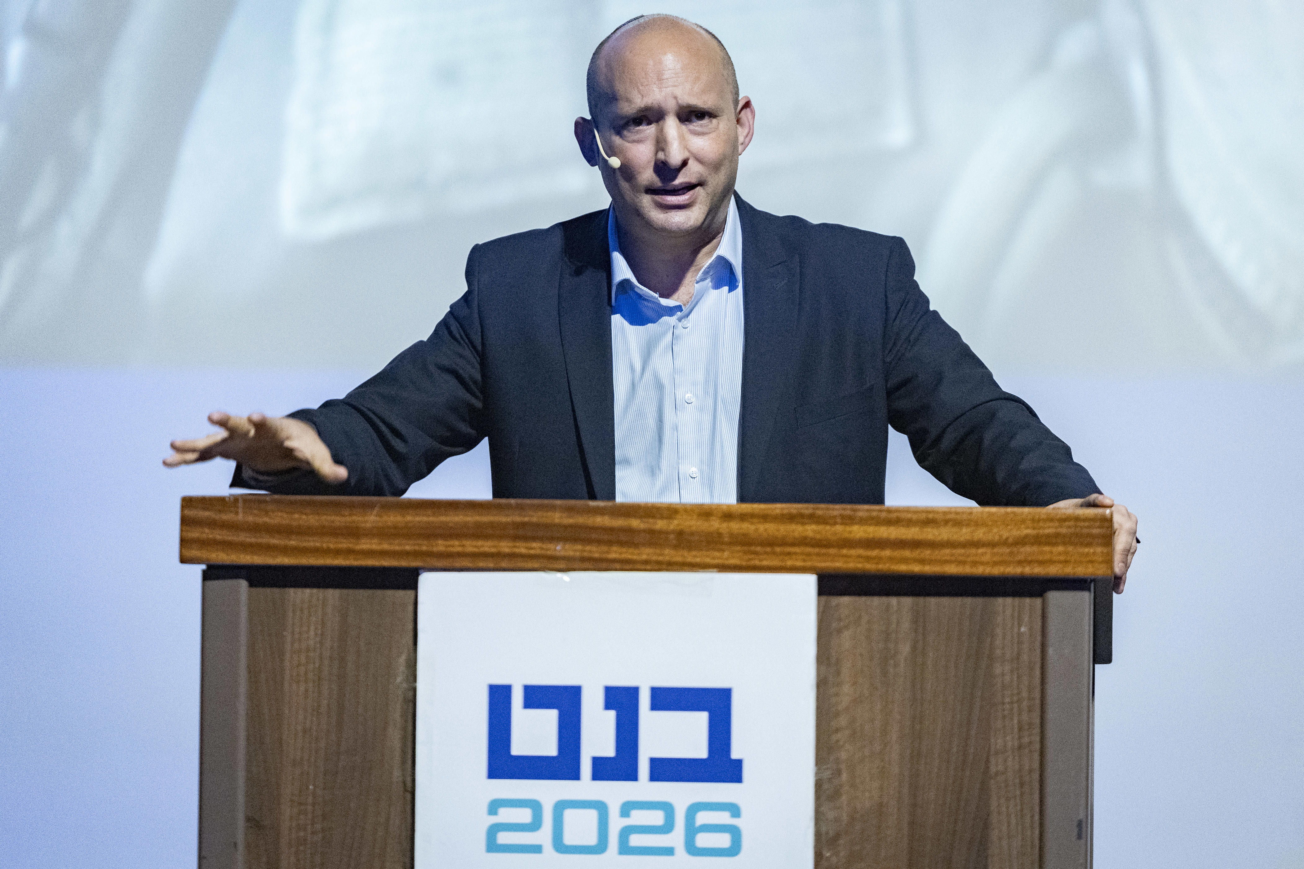 Bennett adds Trump adviser, Netanyahu consultants to campaign team ...
