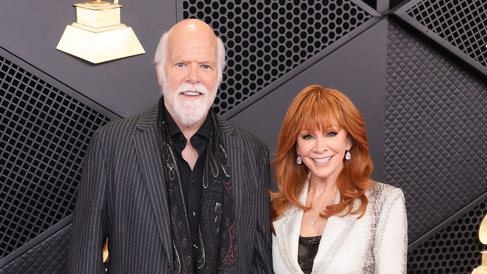 Reba McEntire confirms major wedding setback for nuptials with Rex Linn
