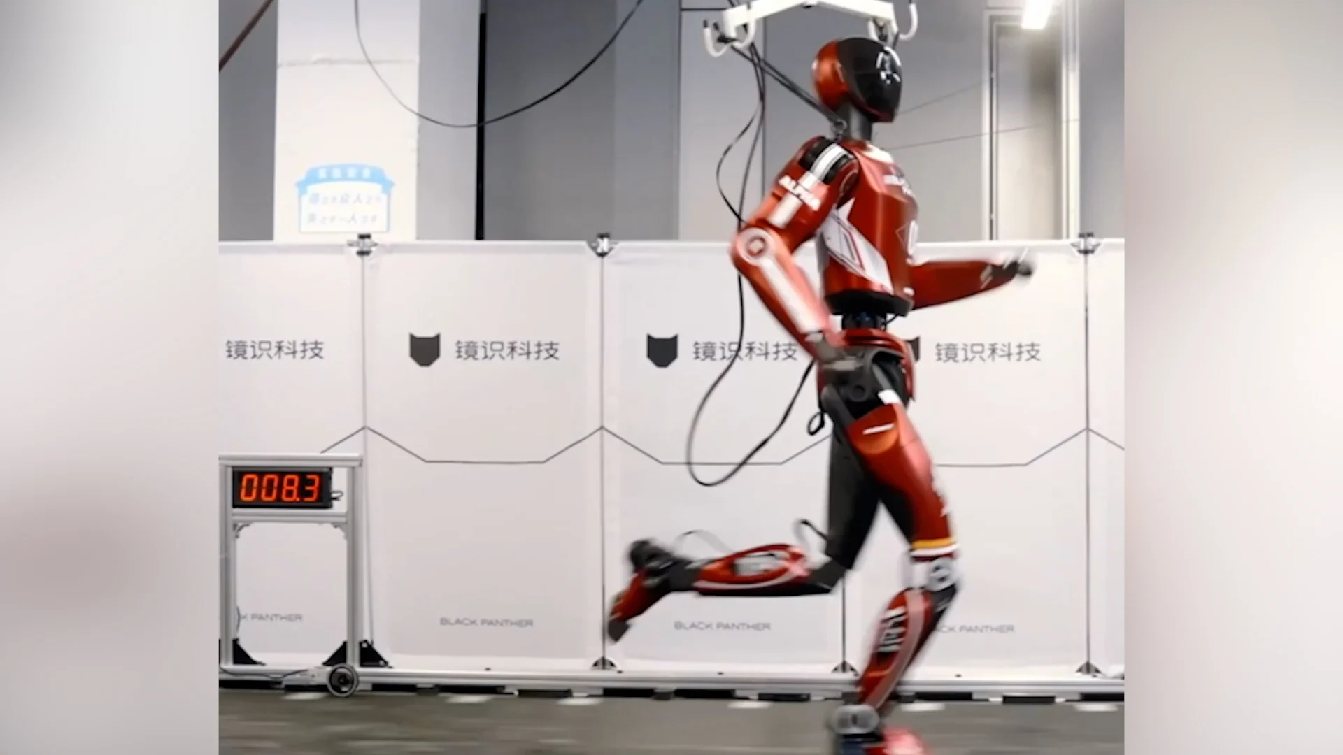 China unveils full-size humanoid robot 'Bolt' that can run faster than ...