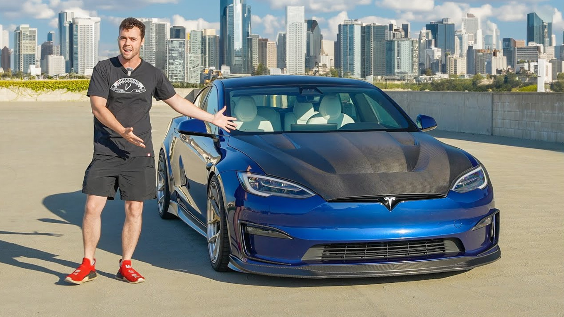 Carbon fiber modifications on the Tesla Model S Plaid
