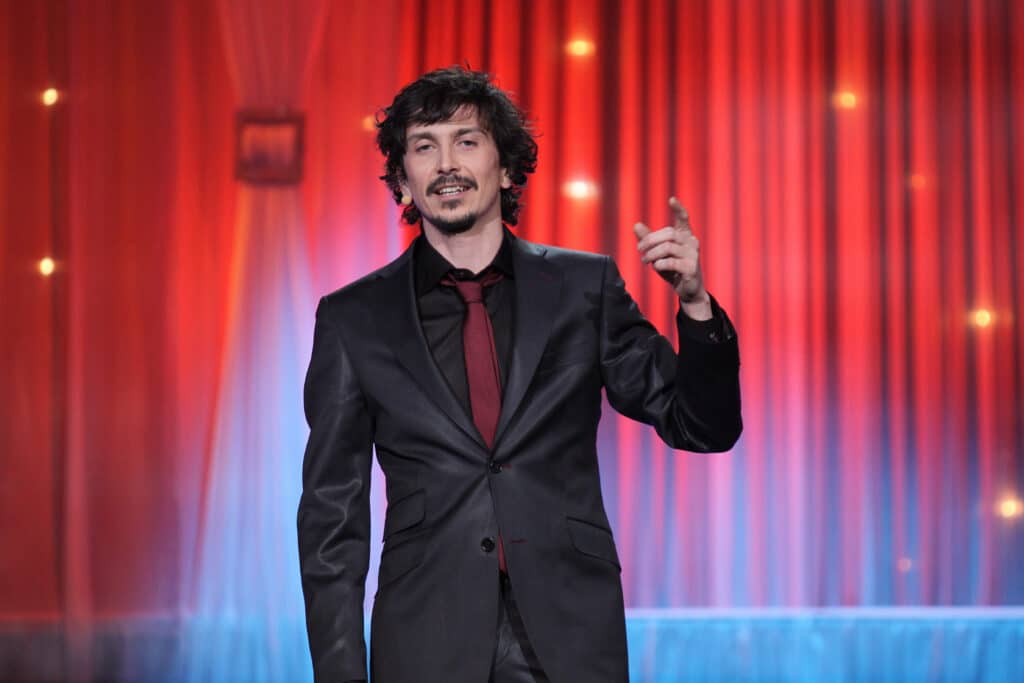 Arnaud Tsamere : clap de fin pour sa carrière solo