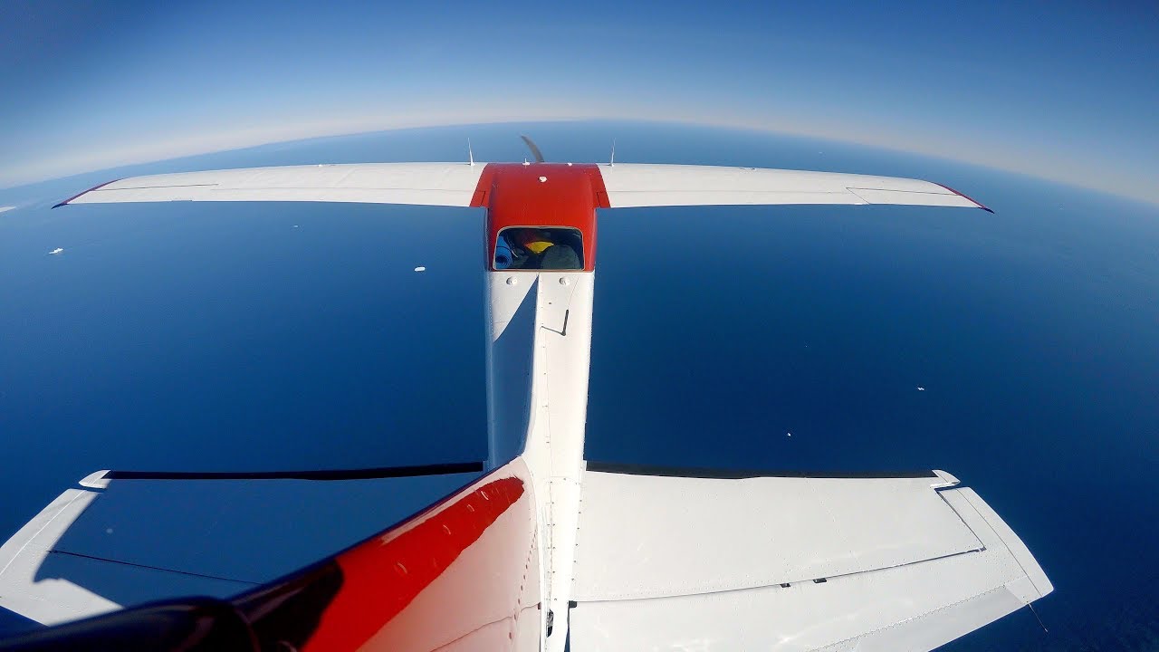 Watch a cockpit system fail over the Atlantic with no land below