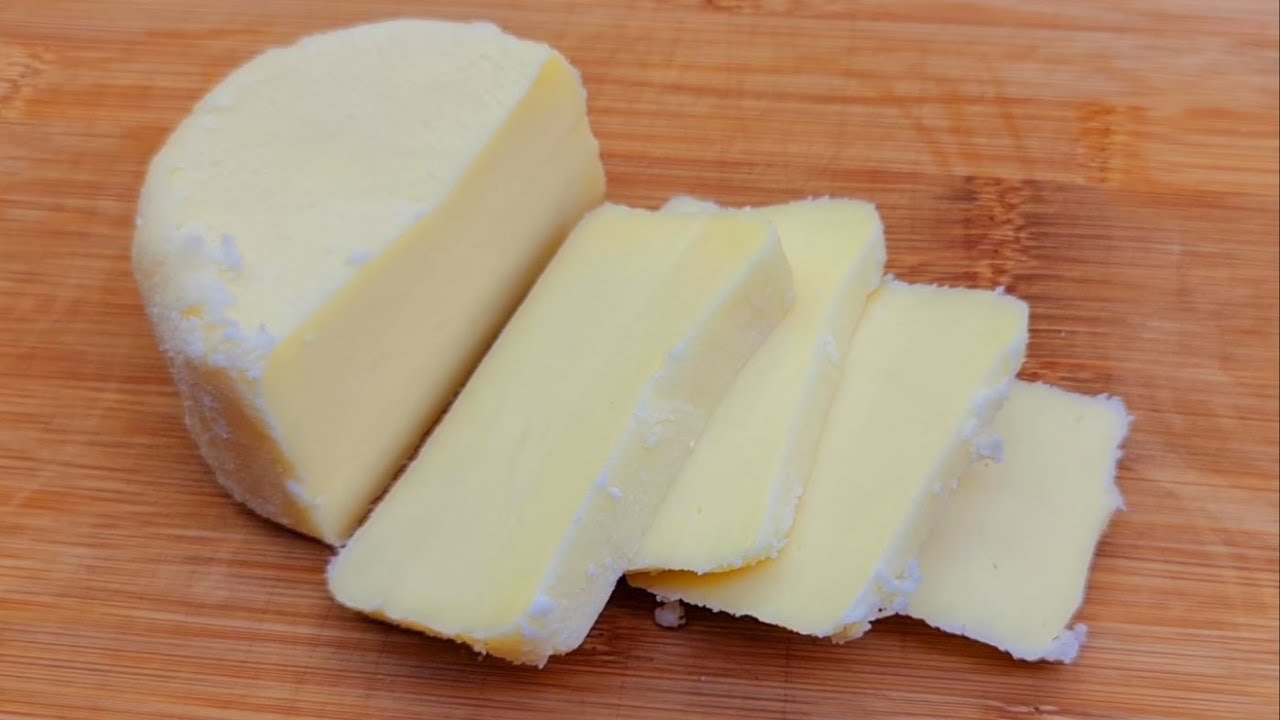 Quick homemade cheese recipe: only 10 minutes of work, and after ...