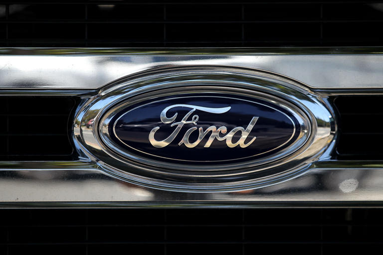 Elegantes Ford Motor Logo Bilder