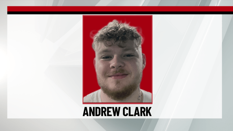 Search continues for suspect in West Des Moines police shooting
