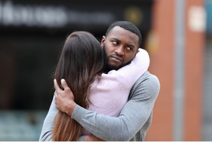 15 things mentally strong couples never do