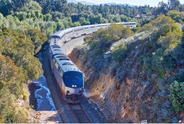 15 epic train rides for the adventurous soul