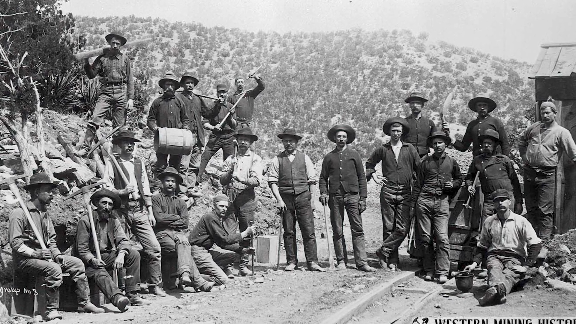 What happened when a gold camp turned into the most lawless town in New ...