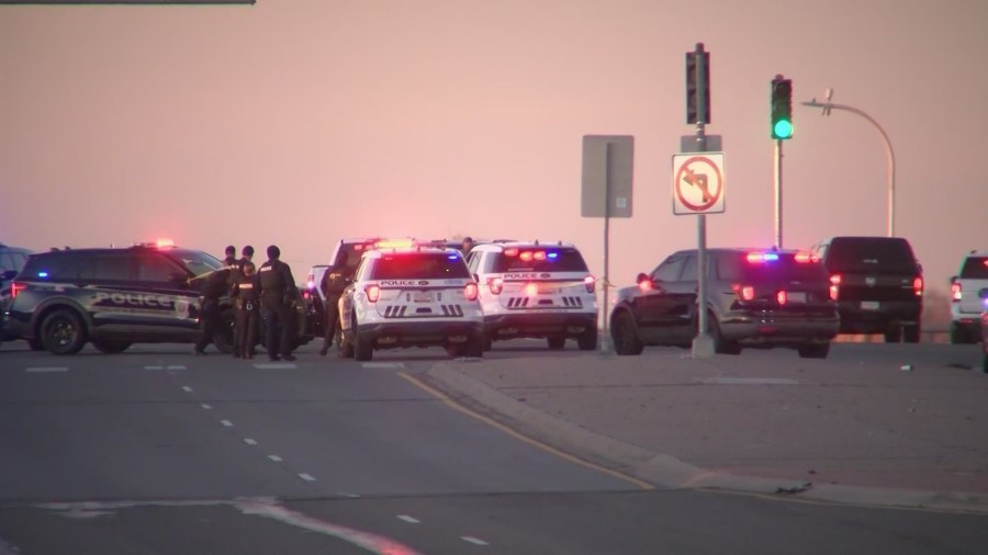 Suspect dead after standoff on I-40 in Albuquerque ends with police ...