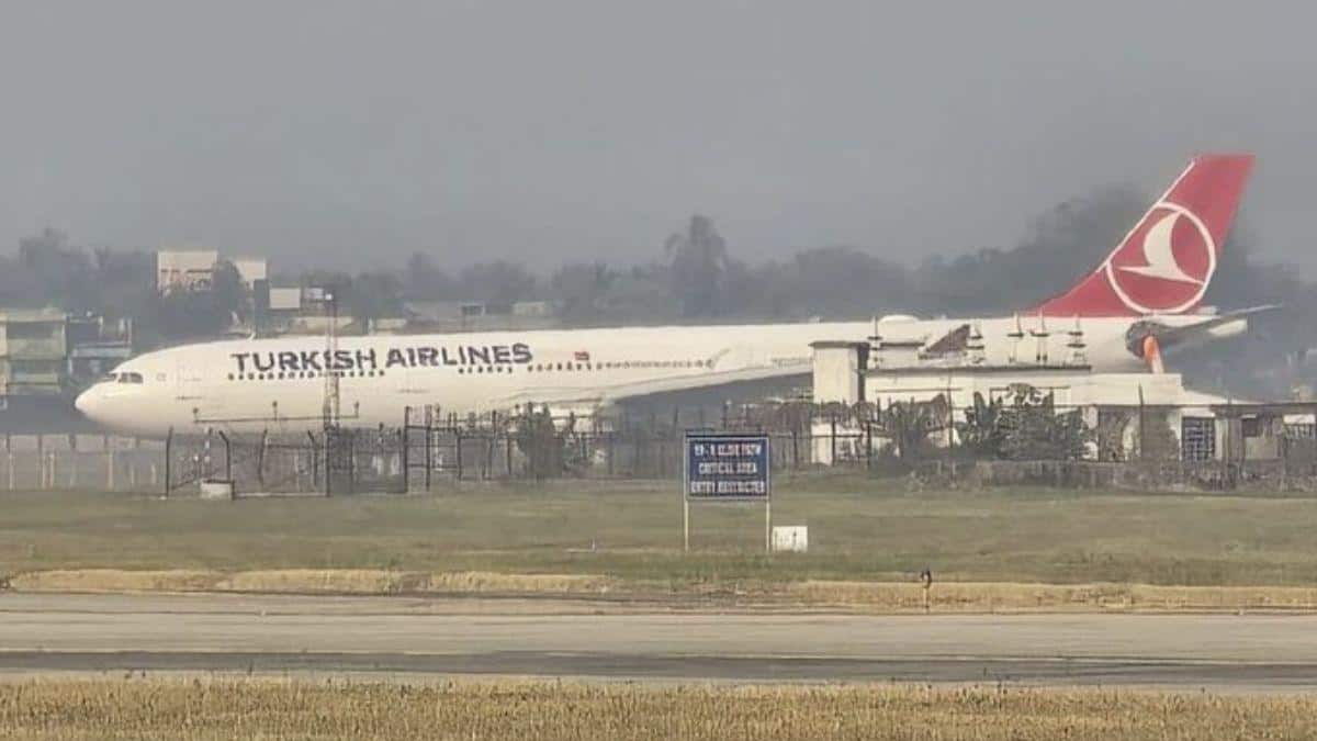 Mid-air scare: Turkish Airlines makes emergency landing in Kolkata ...