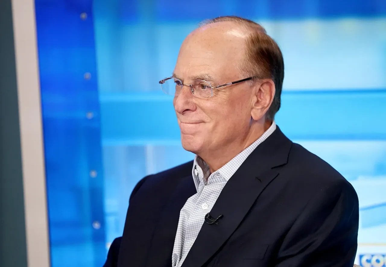 Larry Fink dismisses AI bubble concerns, says China winning is the ...