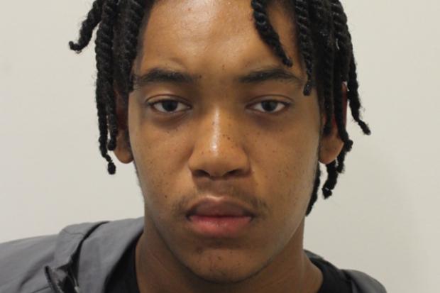'Do not approach' man with Southend links wanted over alleged firearms ...