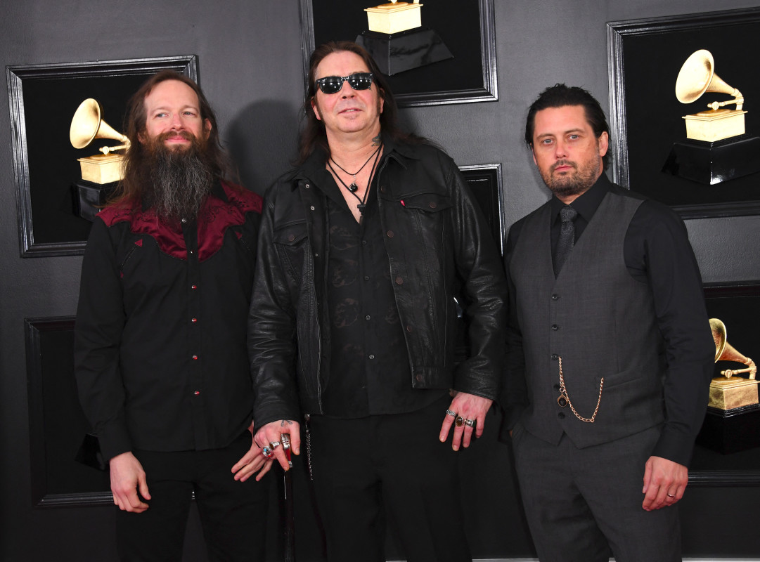 2000s rock band announces summer tour with 15 shows
