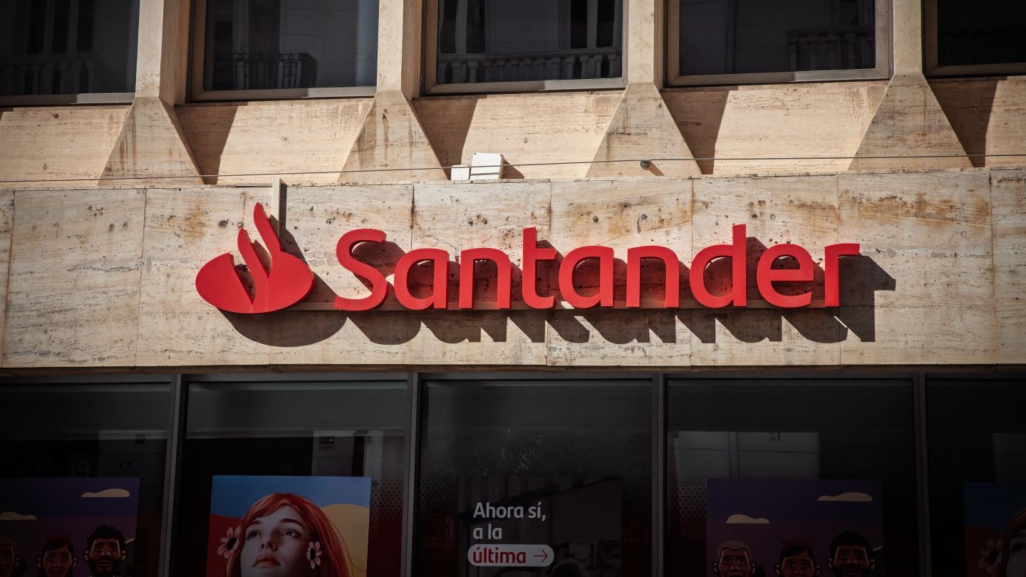 Santander seals $12.2bn deal to acquire Webster