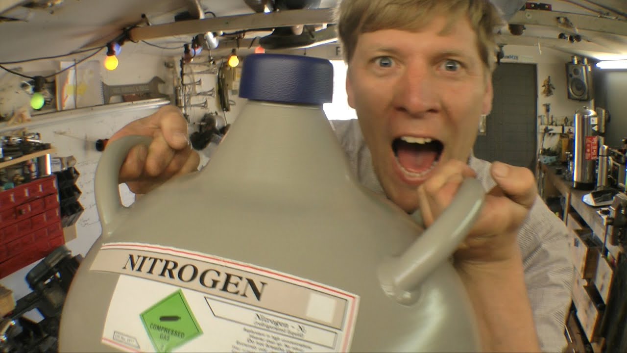 Creating a liquid nitrogen freeze blaster / DIY ice man gadget