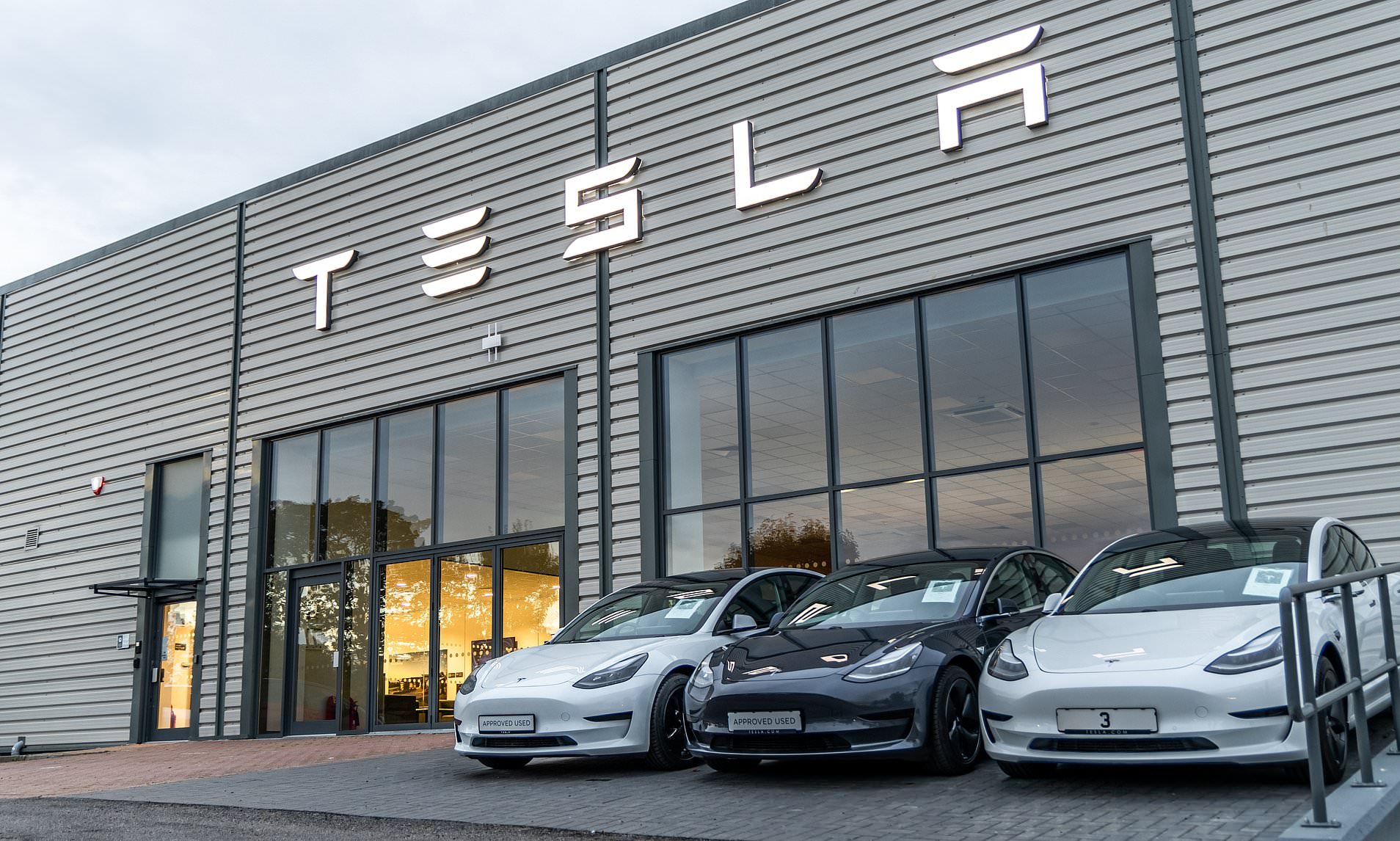 Tesla's UK sales plunged 50% in a year as Chinese rival BYD sold almost ...