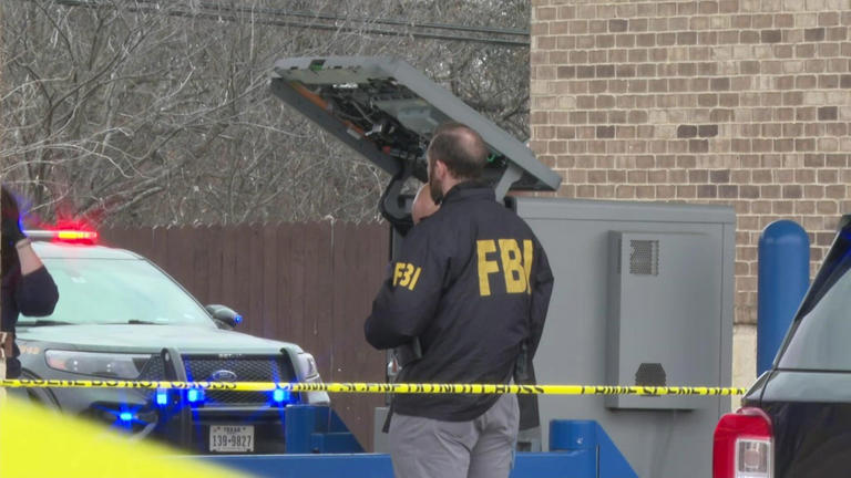 FBI investigating after guard shot at Chase Bank branch in North Texas ...
