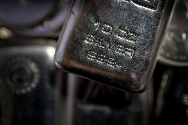 How much silver can I get for $500?