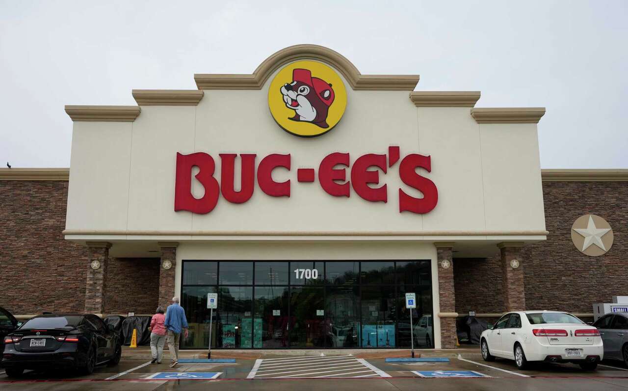 Texas favorite Buc-ee's has an F rating from Better Business Bureau ...