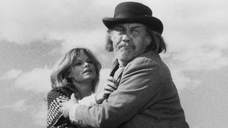 Who Plays Dooley On Gunsmoke & What Other Legendary Westerns Did He Film?