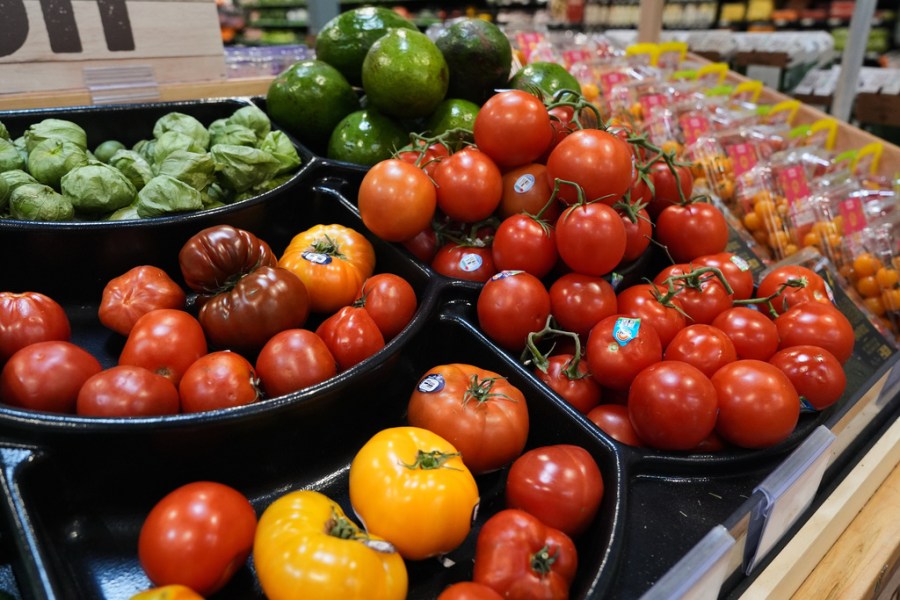 Louisiana SNAP shoppers can earn produce bonuses at Walmart in Baton ...