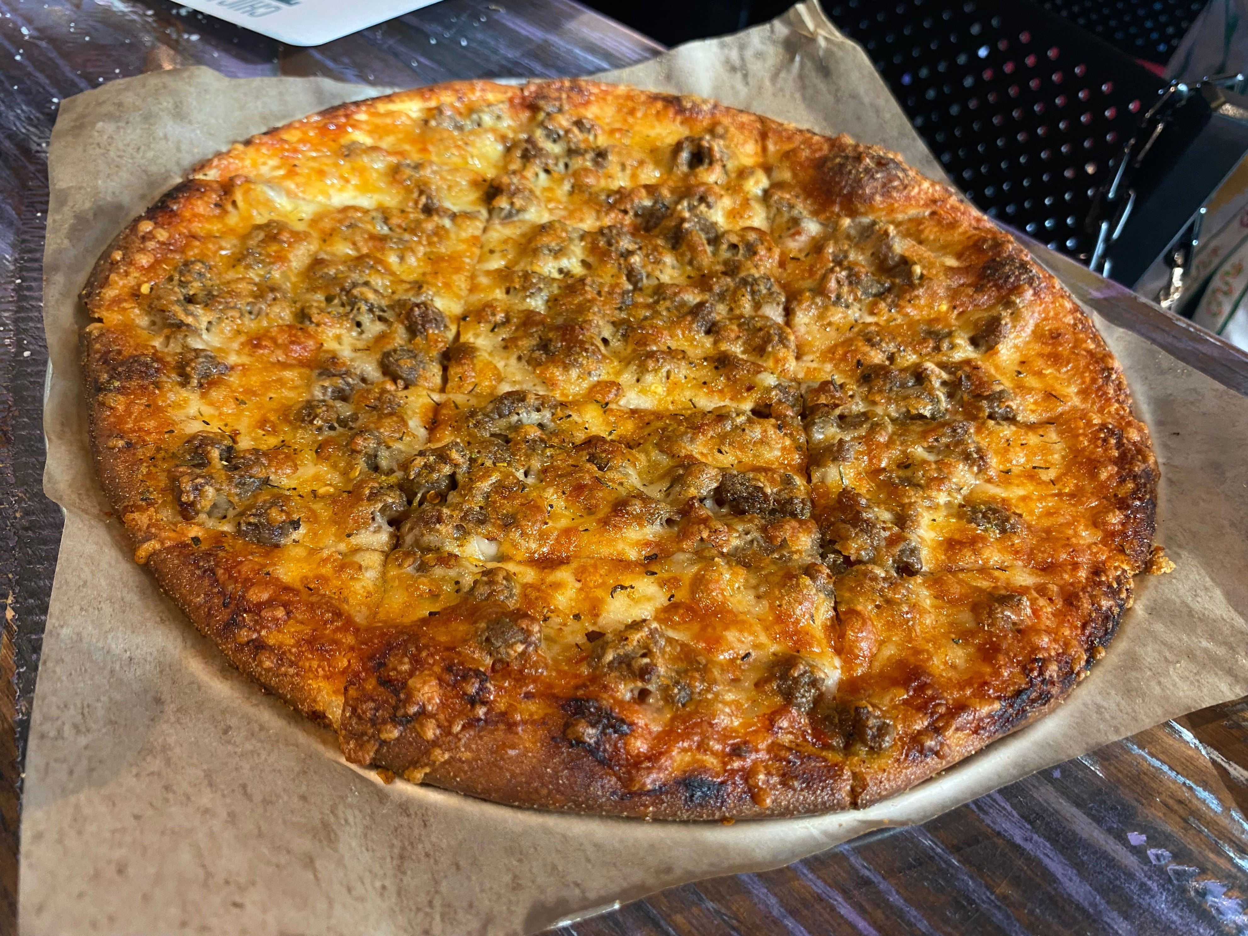 Is Chicago pizza the most overrated in the country?