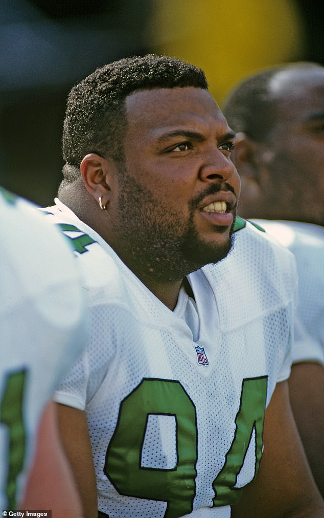 Murder of ex-NFL player at LA homeless camp sparks serial killer fears