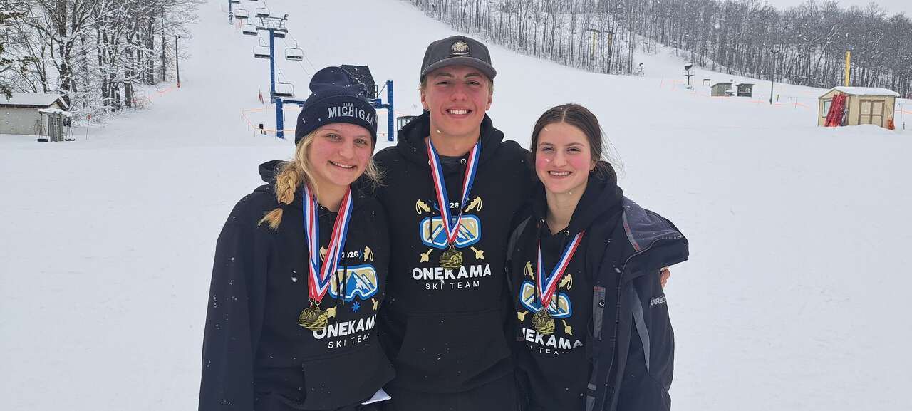 Onekama, Glen Lake ski teams earn medals at Clare Invite