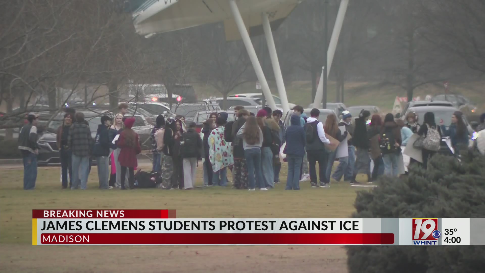 James Clemens students protest against ICE | Feb. 4, 2026 | News 19 at ...