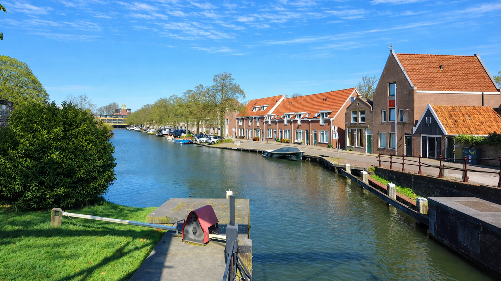 Hoorn Netherlands historic city walk along the harbor (4K)