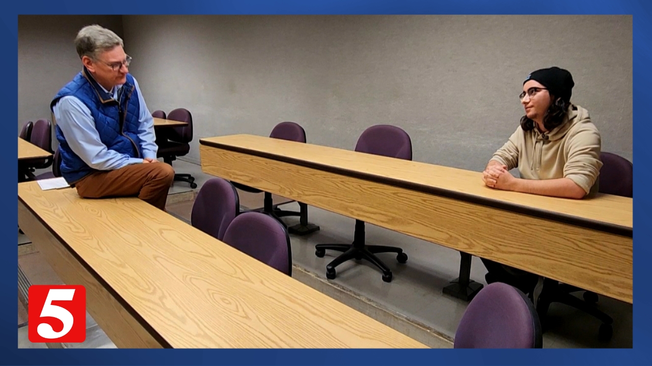 Students learn to question AI-generated news and images