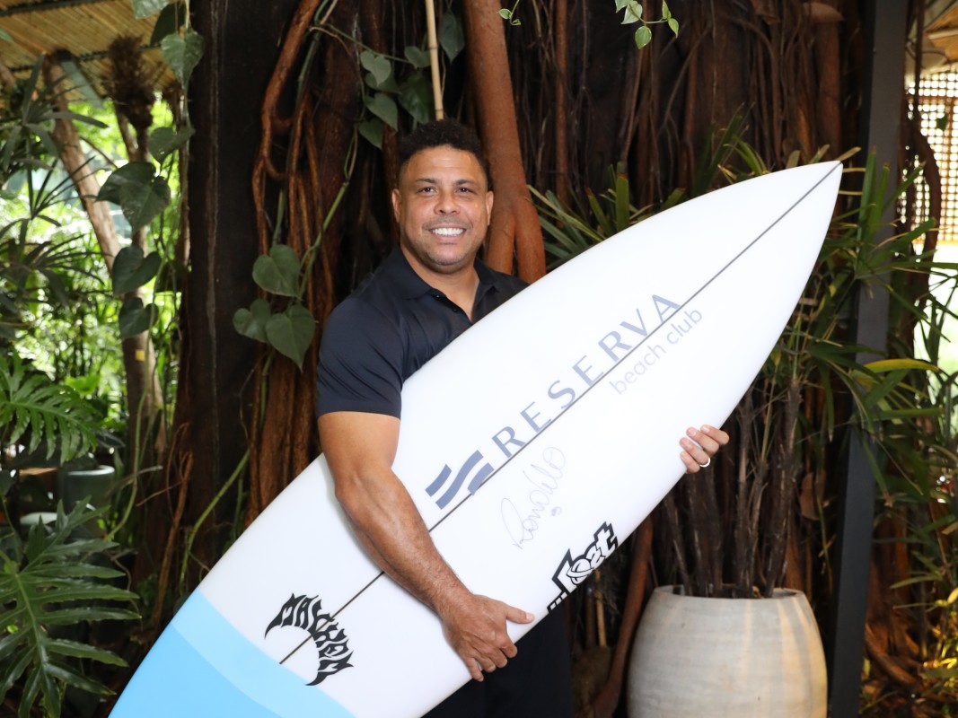 Football legend Ronaldo to rival Medina with new wave pool in Brazil