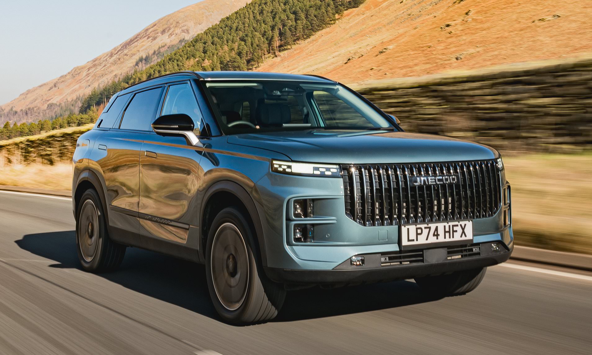 The 'Temu Range Rover' that's a sales sensation: Britons buy more ...