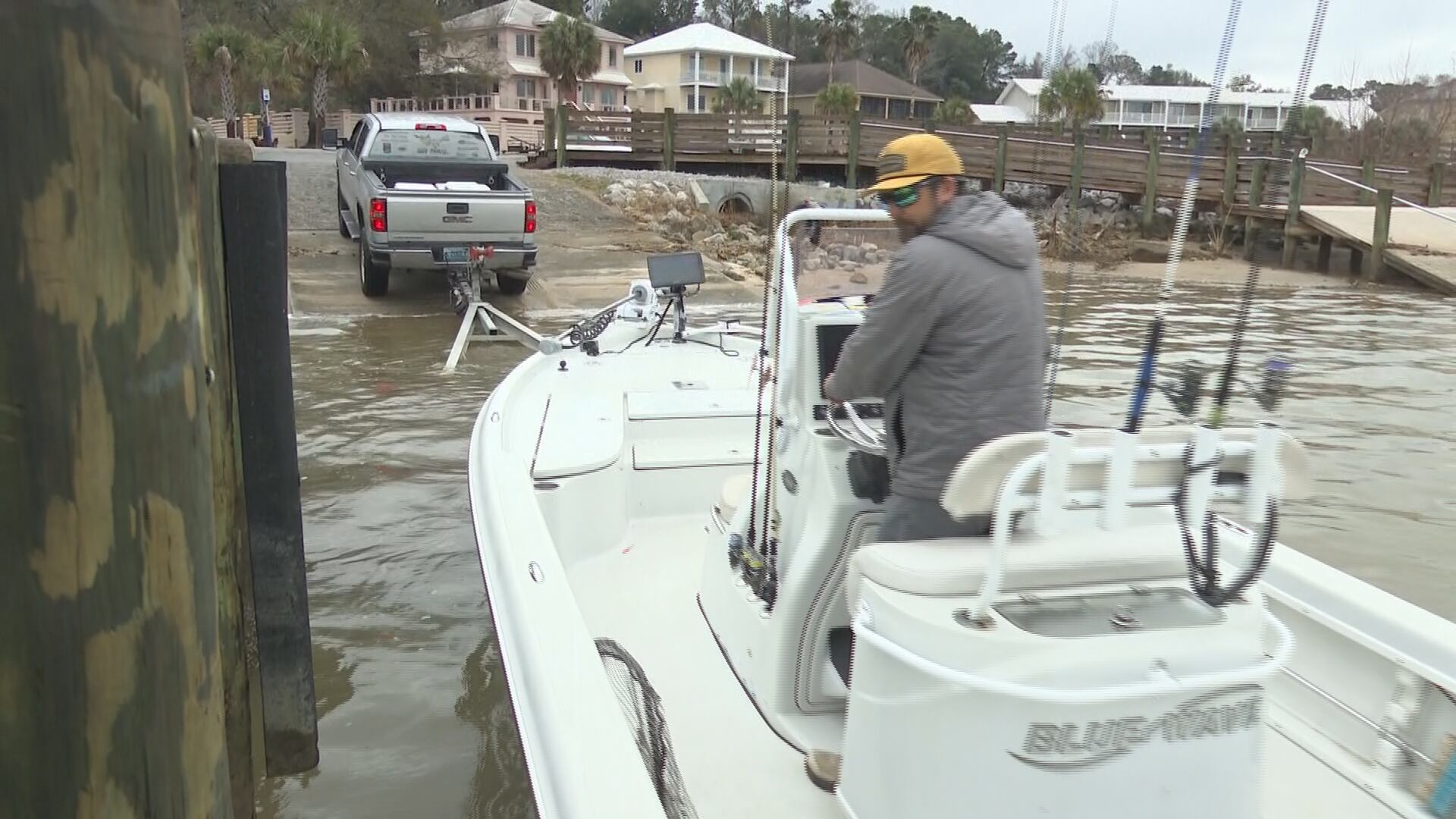 Alabama lawmakers pass bill to restrict mud dumping in Mobile Bay