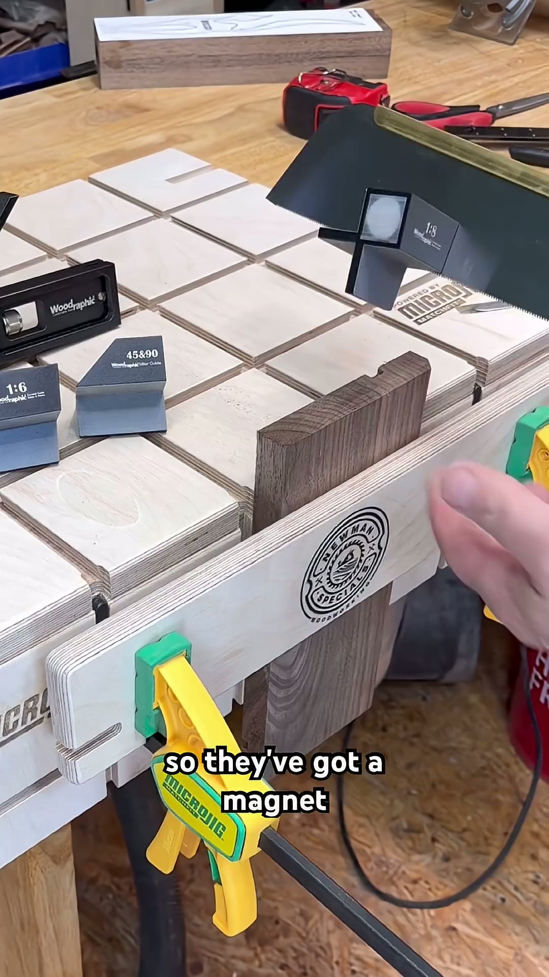 I really like these WoodRaphic magnetic saw guides #workshop #handtools ...