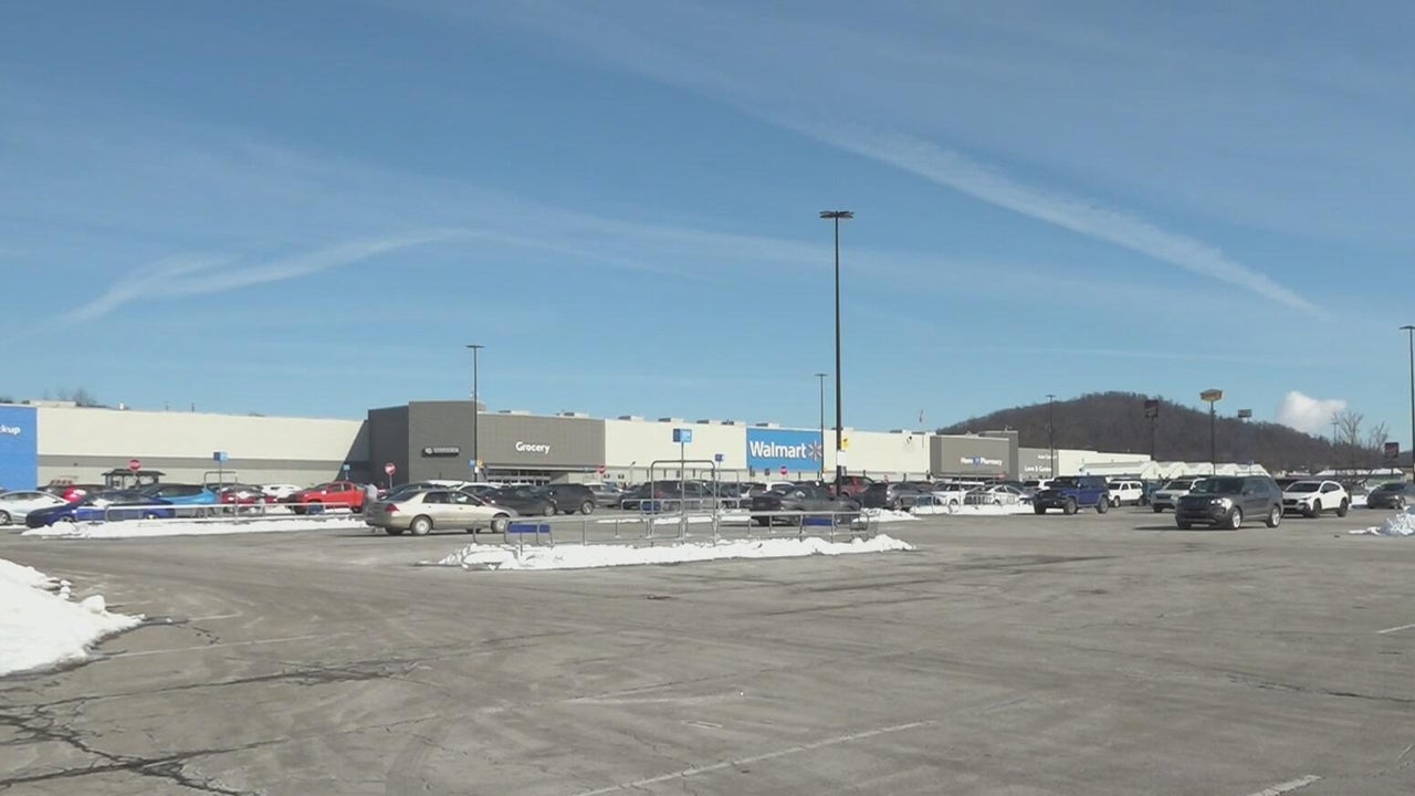 Man seen using racial slurs at woman in Pennsylvania Walmart charged ...