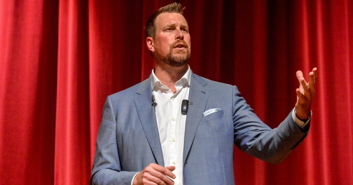 Ryan Leaf reportedly confronts former NFL doctor David Chao on Super ...