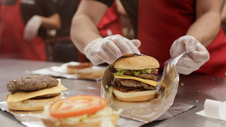 Five Guys only cooks burgers one way. Here's why