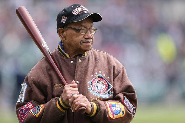 Negro Leagues player, Detroit native Ron Teasley dies at age 99