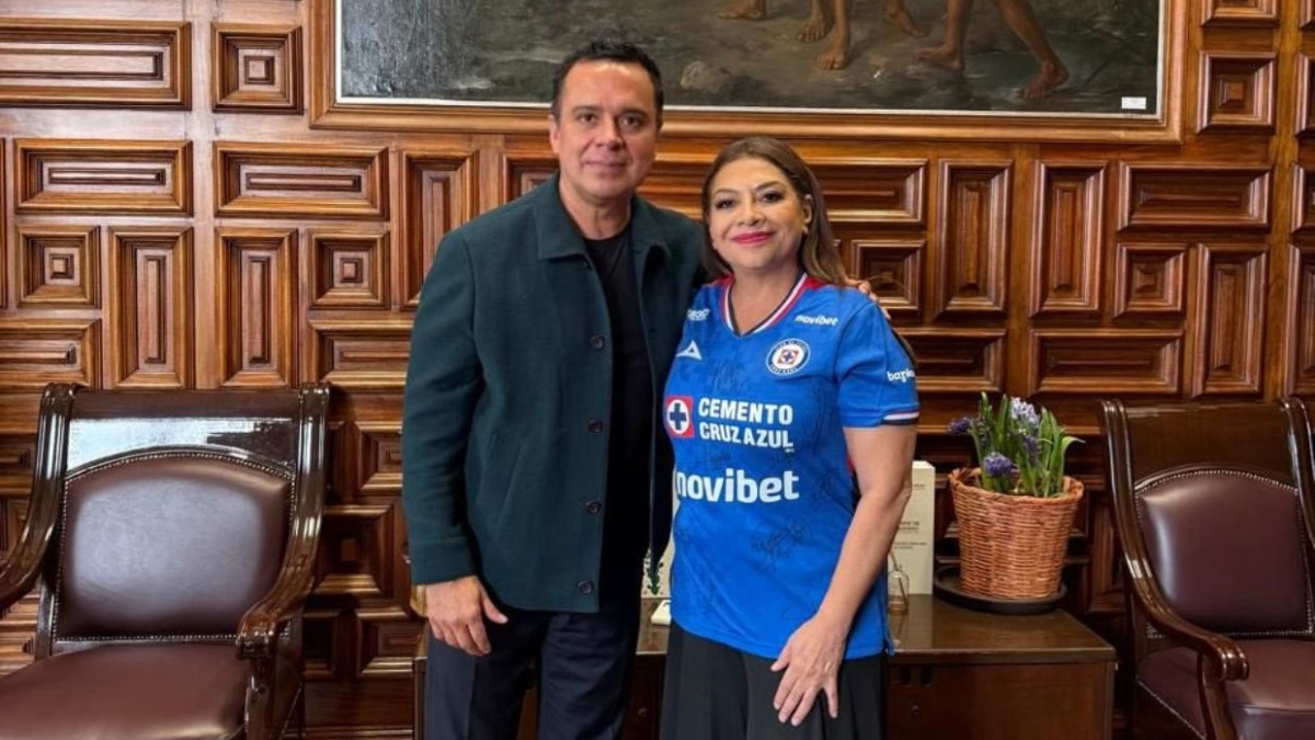 Todo listo para el nuevo estadio Cruz Azul: Víctor Velázquez se reunió ...