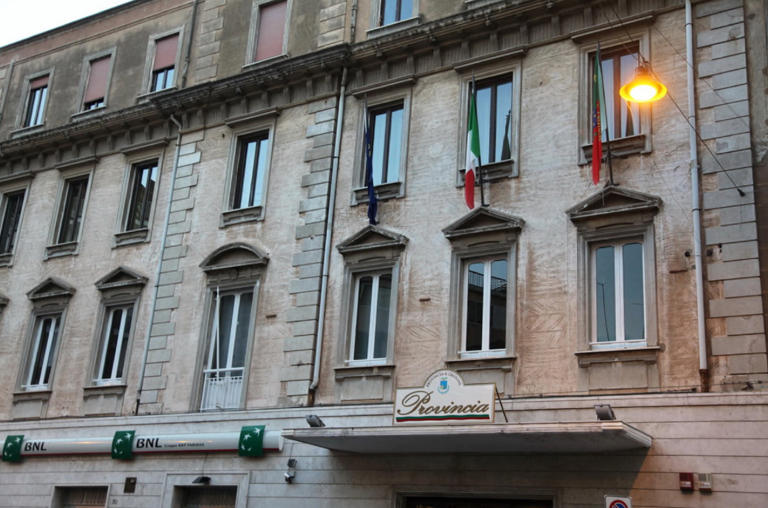 Provincia di Crotone, il presidente Ammirati assegna le deleghe ...