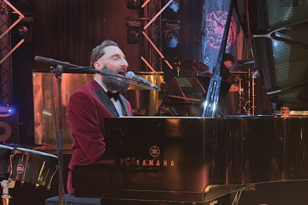 Pianist who did a brilliant job at Bradford market returns to stage for ...