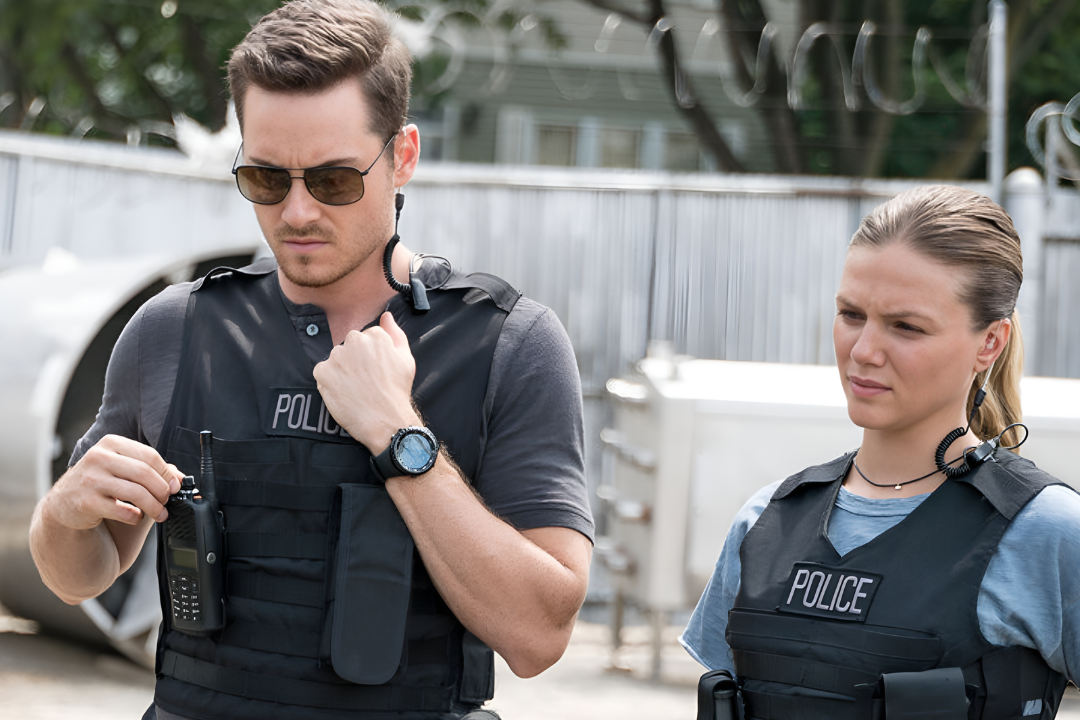 'Chicago PD.' brings back Jesse Lee Soffer and Tracy Spiridakos for ...
