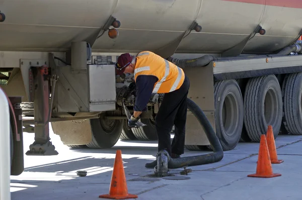The 40 cetane deficit: Why American diesel is secretly choking your ...