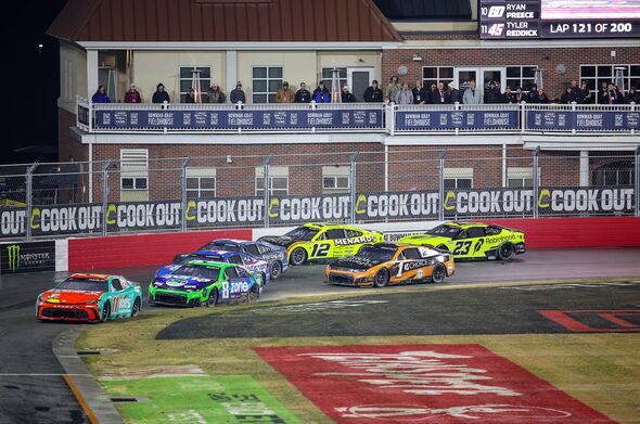 NASCAR fans furious as FOX kicks Cook Out Clash off air early for The ...